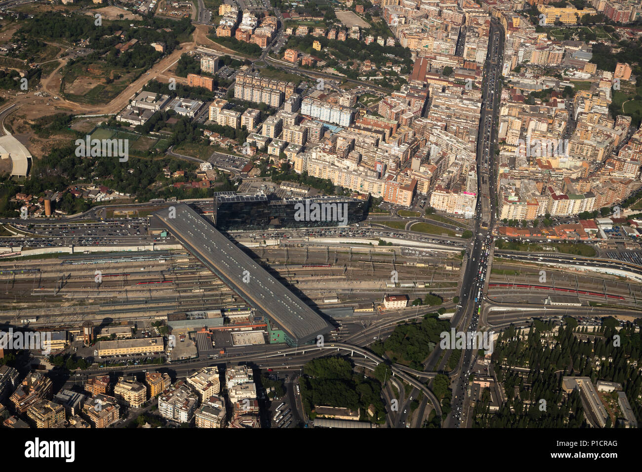 Train station roma tiburtina rome hi-res stock photography and images ...
