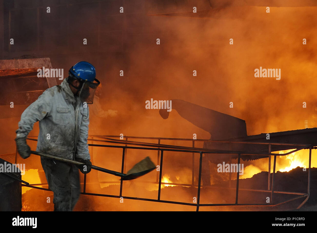 Iron works factory hi-res stock photography and images - Alamy