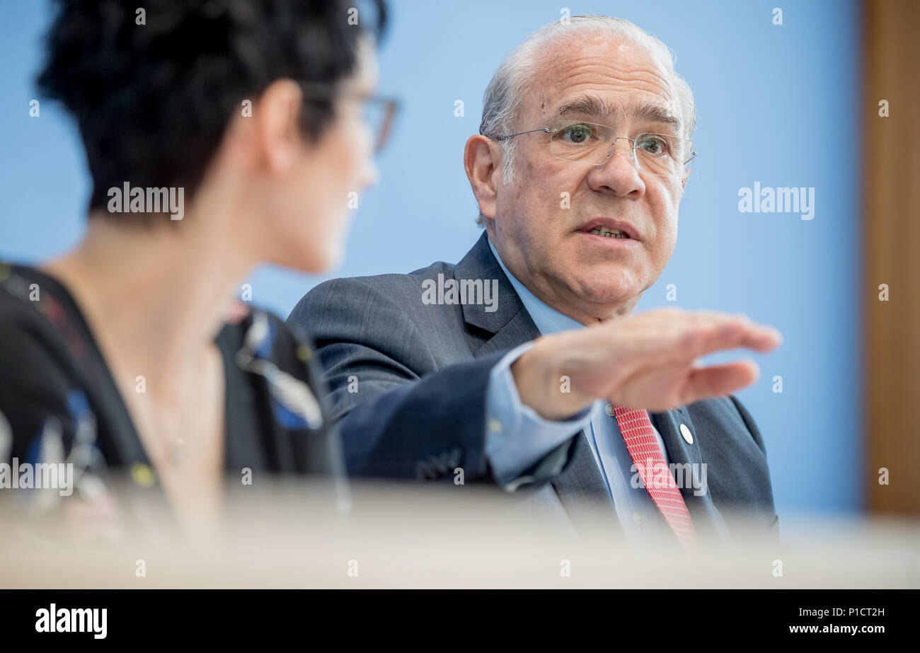 Michael koske hi-res stock photography and images - Alamy