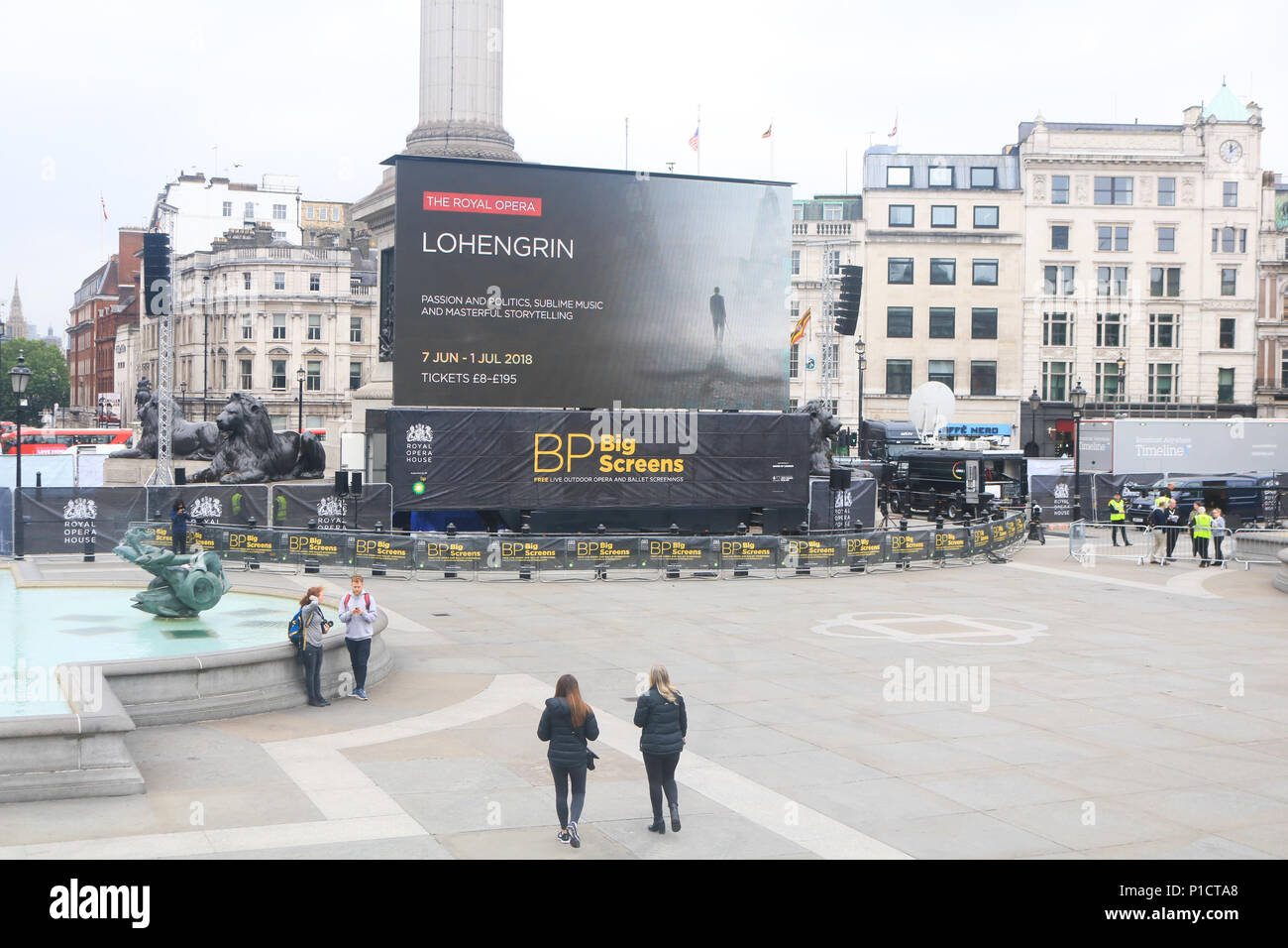 Big screen trafalgar square hi-res stock photography and images - Alamy