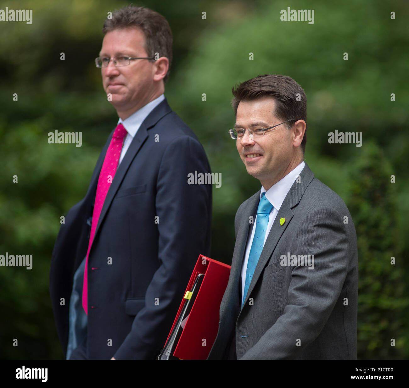 Grenfell green lapel badge hi-res stock photography and images - Alamy
