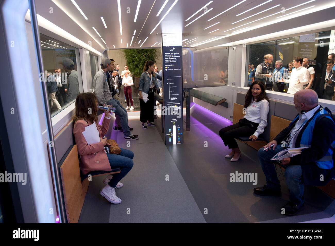 Compartment 11 hi-res stock photography and images - Alamy