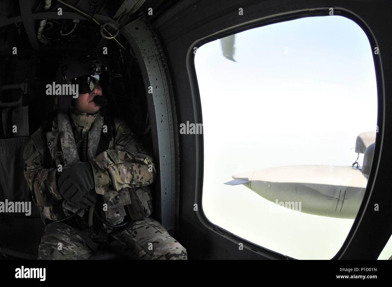 Soldiers assigned to Alpha Company, 1st Battalion, 111th Aviation ...