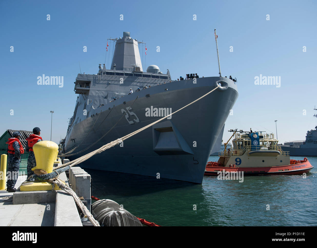 SAN DIEGO (Oct. 14, 2016) — Line handlers assigned to Naval Station San ...