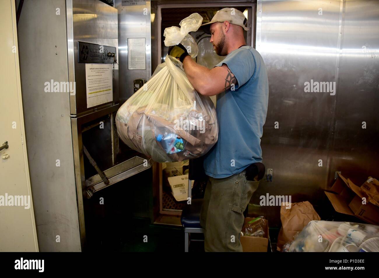 Allied waste hi-res stock photography and images - Alamy