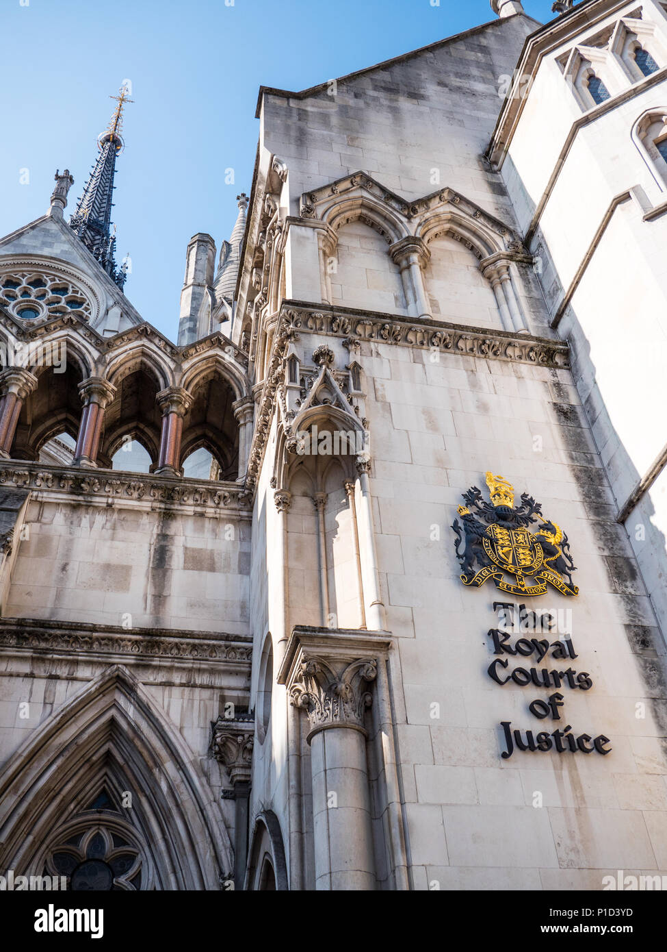 High court london england uk hi-res stock photography and images - Alamy