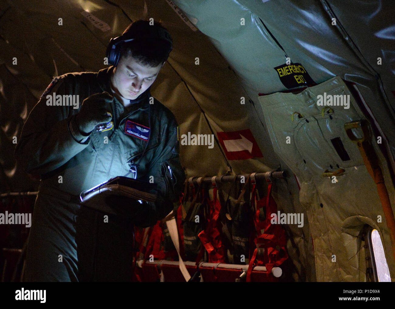 350th air refueling squadron hi-res stock photography and images - Alamy