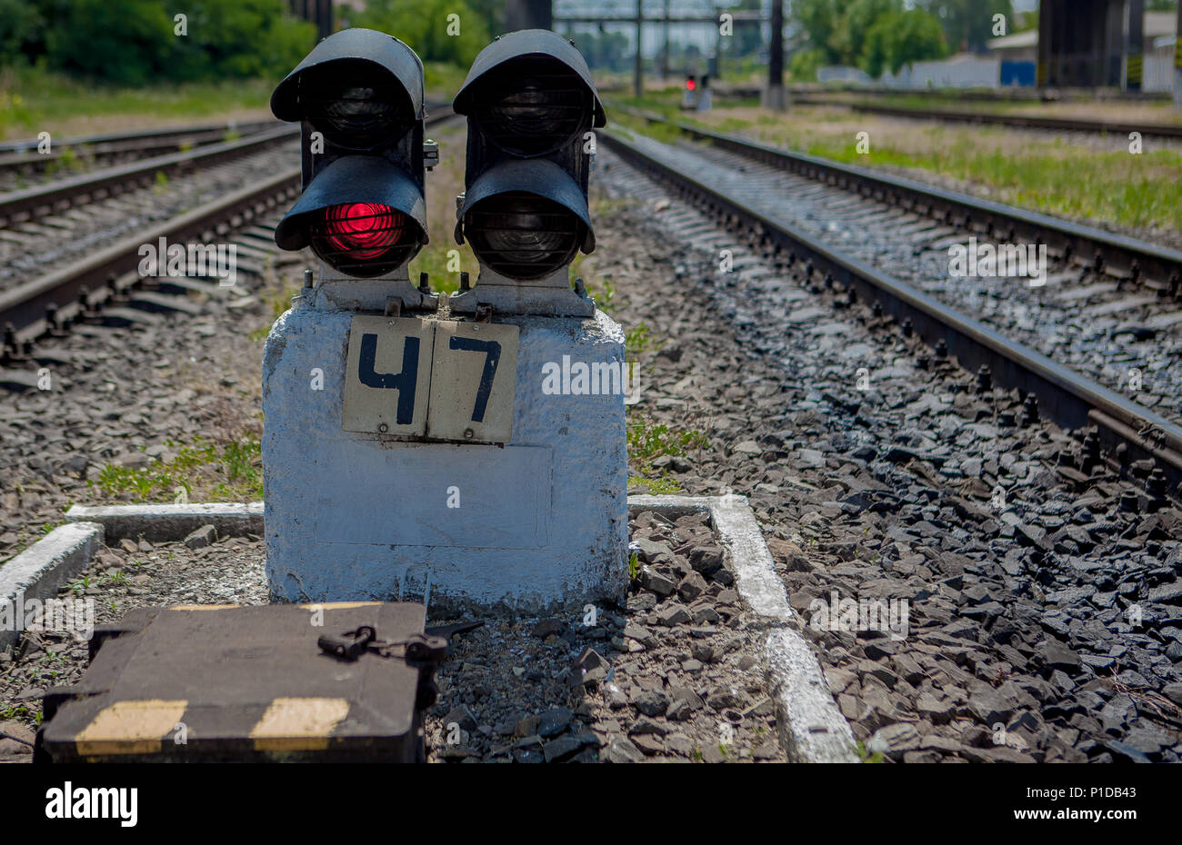 When red light shows wait here sign hi-res stock photography and images ...