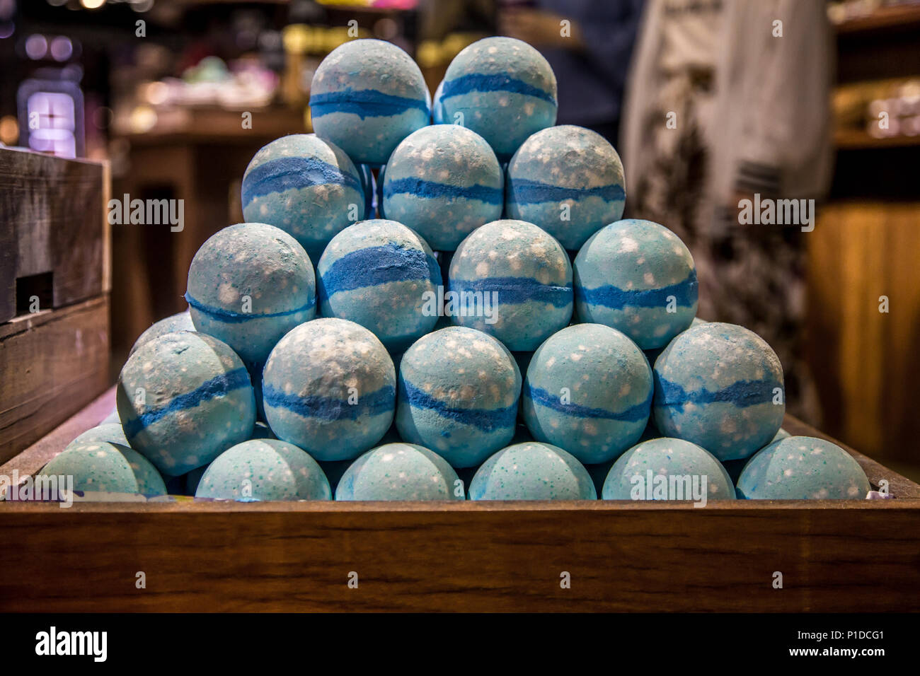Lush spa store hi-res stock photography and images - Alamy