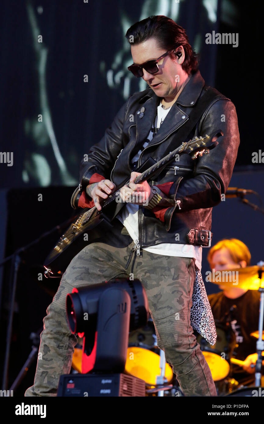 Synyster Gates High Resolution Stock Photography and Images - Alamy