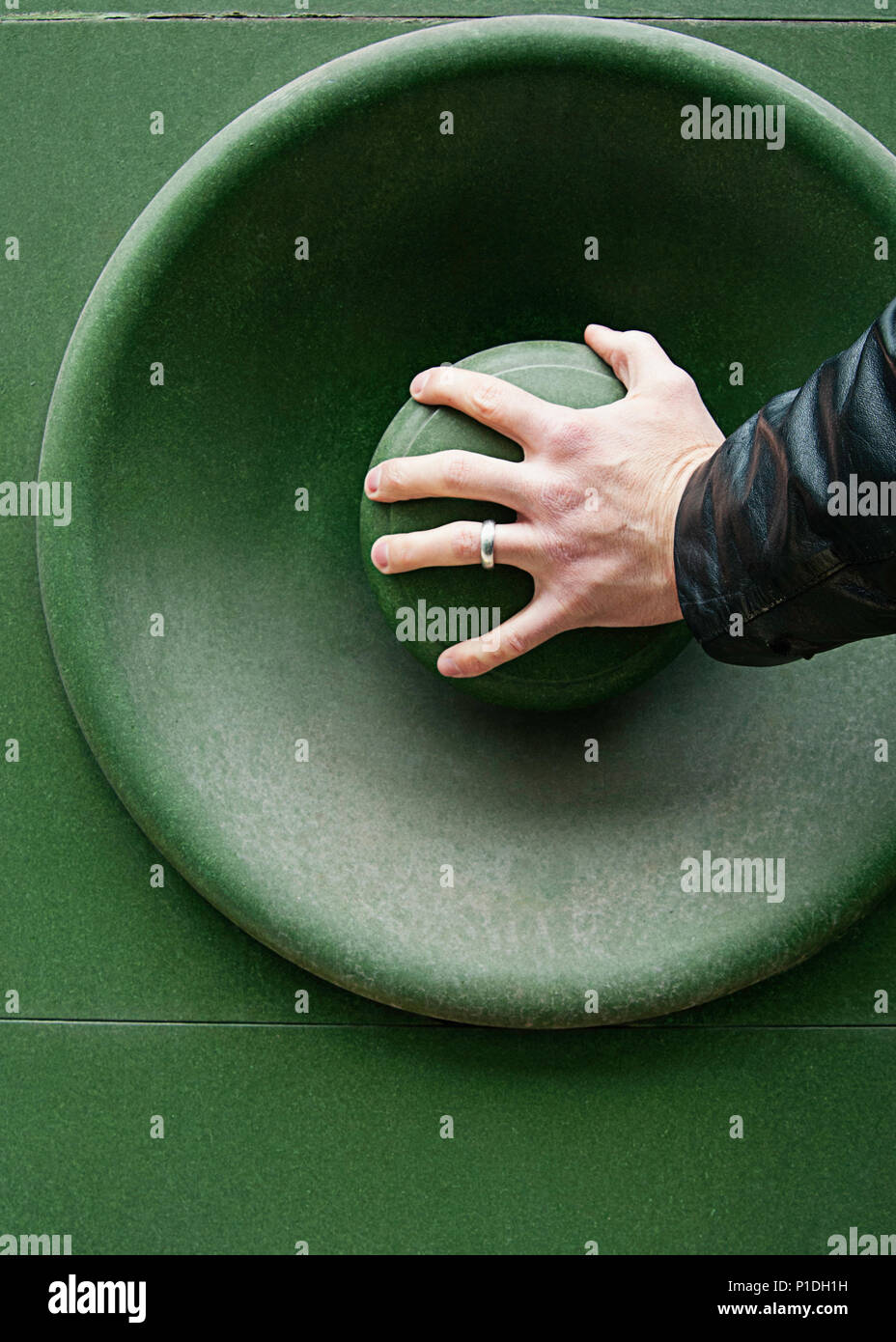 Human hand holding doorknob hi-res stock photography and images - Alamy