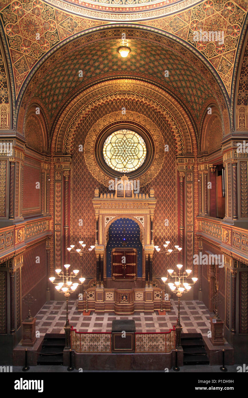 Spanish Synagogue Josefov Prague High Resolution Stock Photography and ...