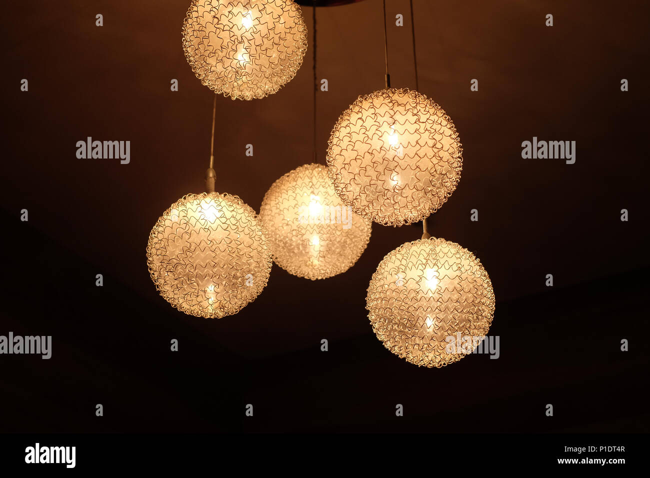 lamp-The lamp is uniquely designed and is particularly interesting ...