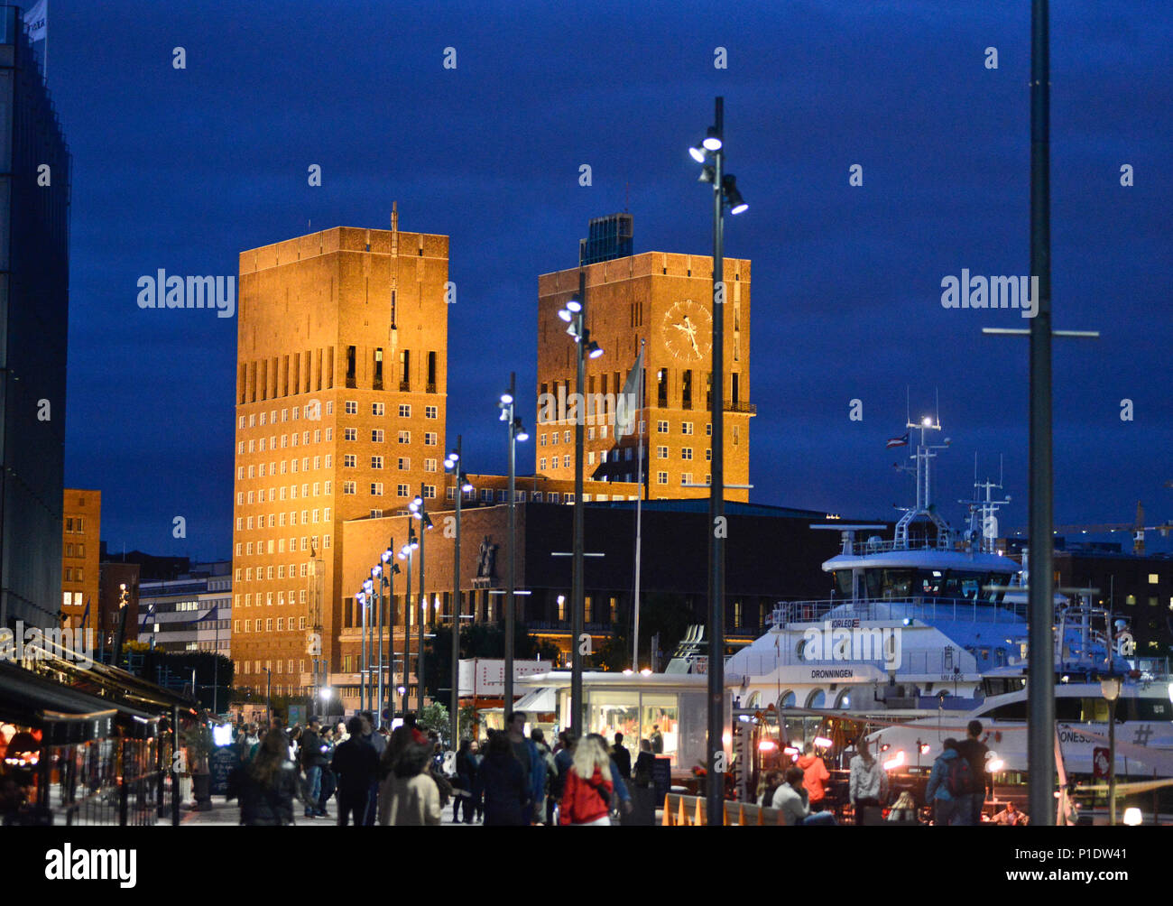 Aker brygge oslofjord neighbourhood hi-res stock photography and images ...
