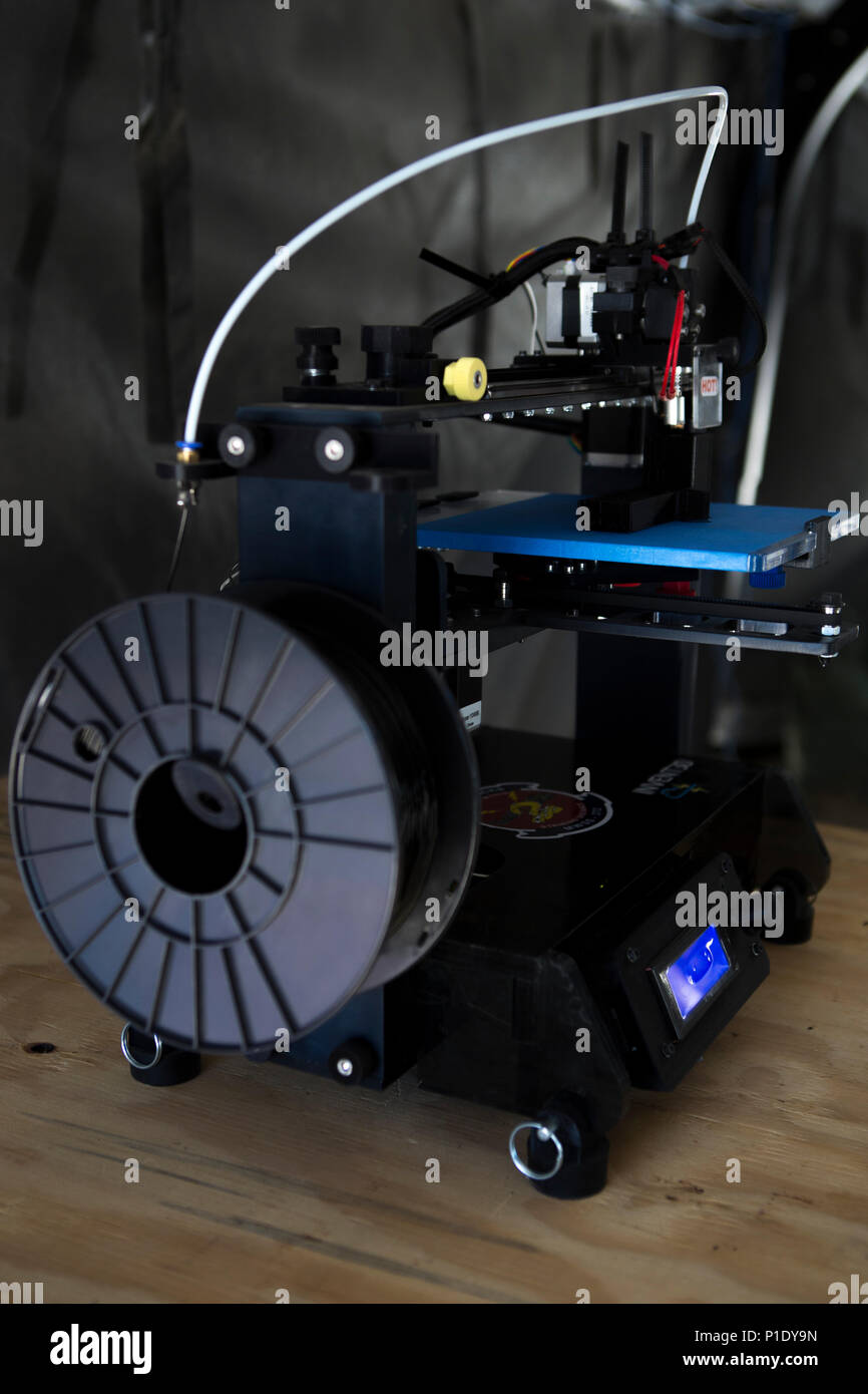 Invent3d printer hi-res stock photography and images - Alamy