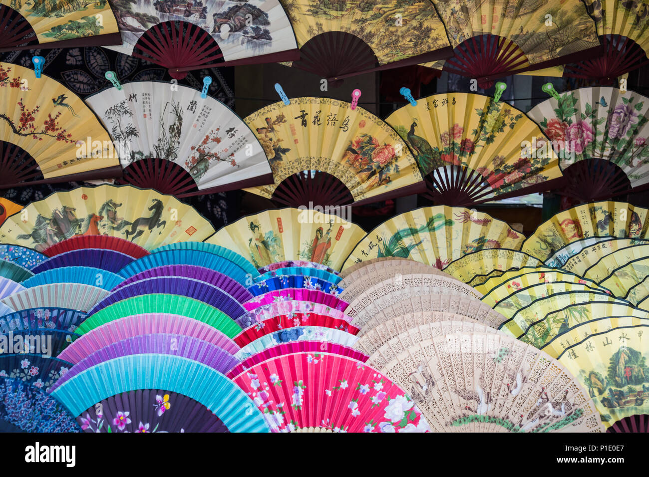 Traditional handicraft chinese fans at market in Yangshuo, China Stock ...
