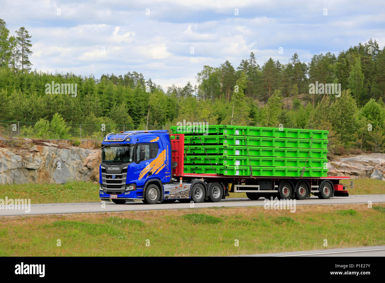 Next generation scania hi-res stock photography and images - Alamy