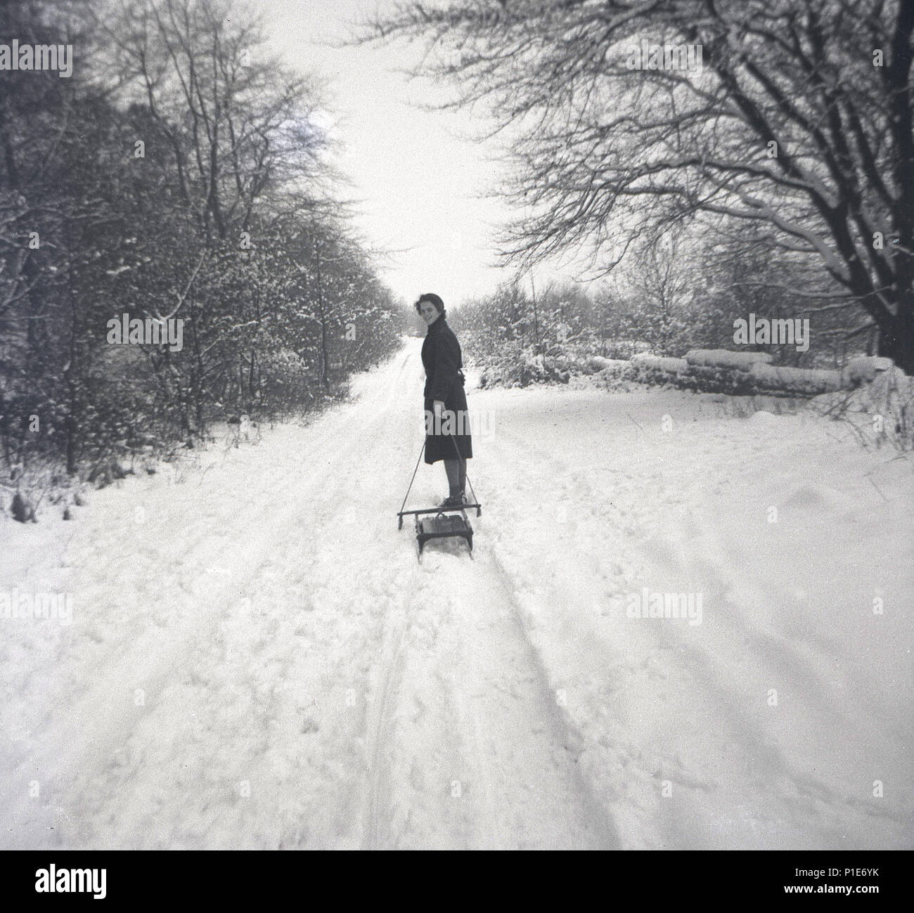 Snow 1947 uk hi-res stock photography and images - Alamy