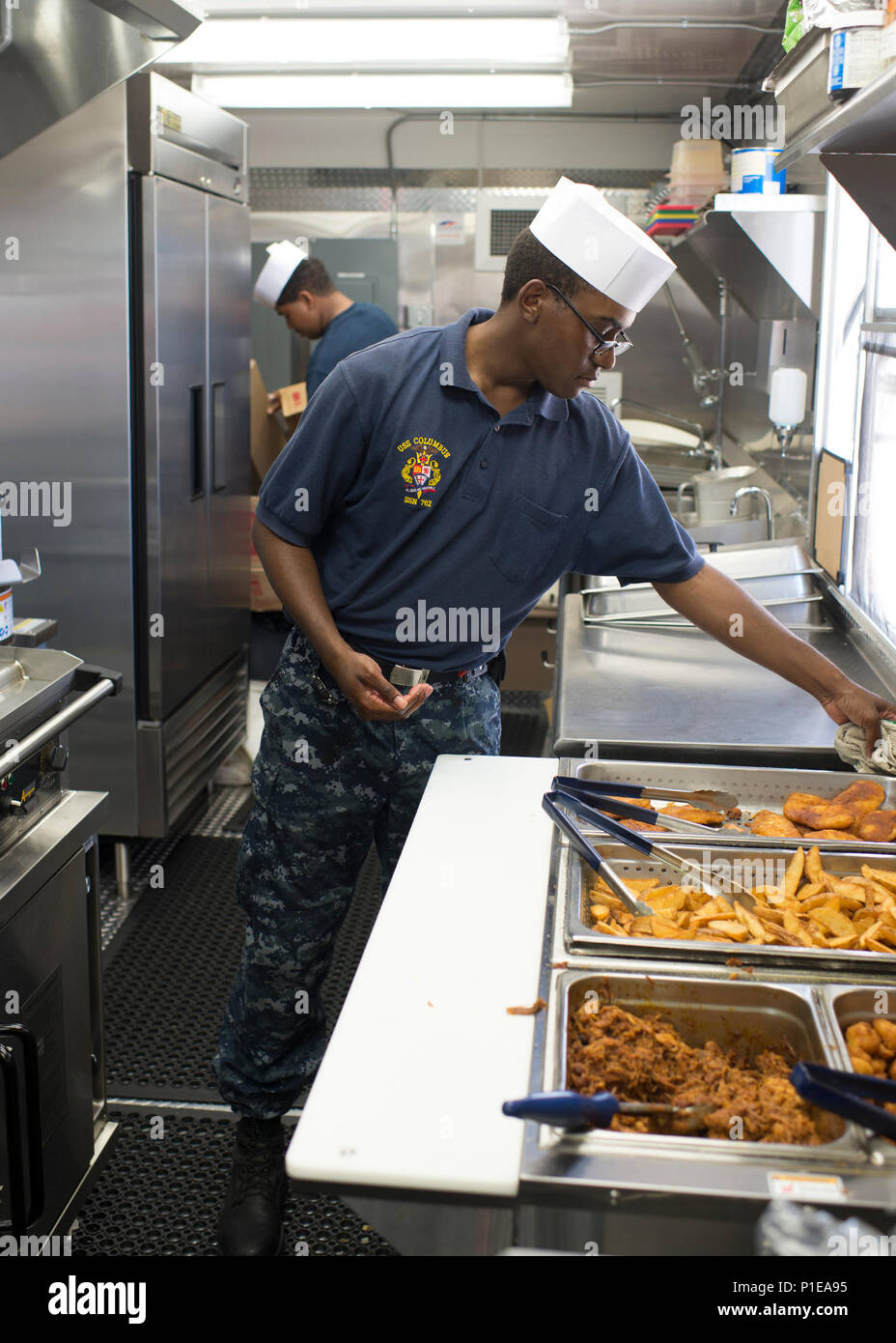 Uss columbus ssn 762 hi-res stock photography and images - Alamy