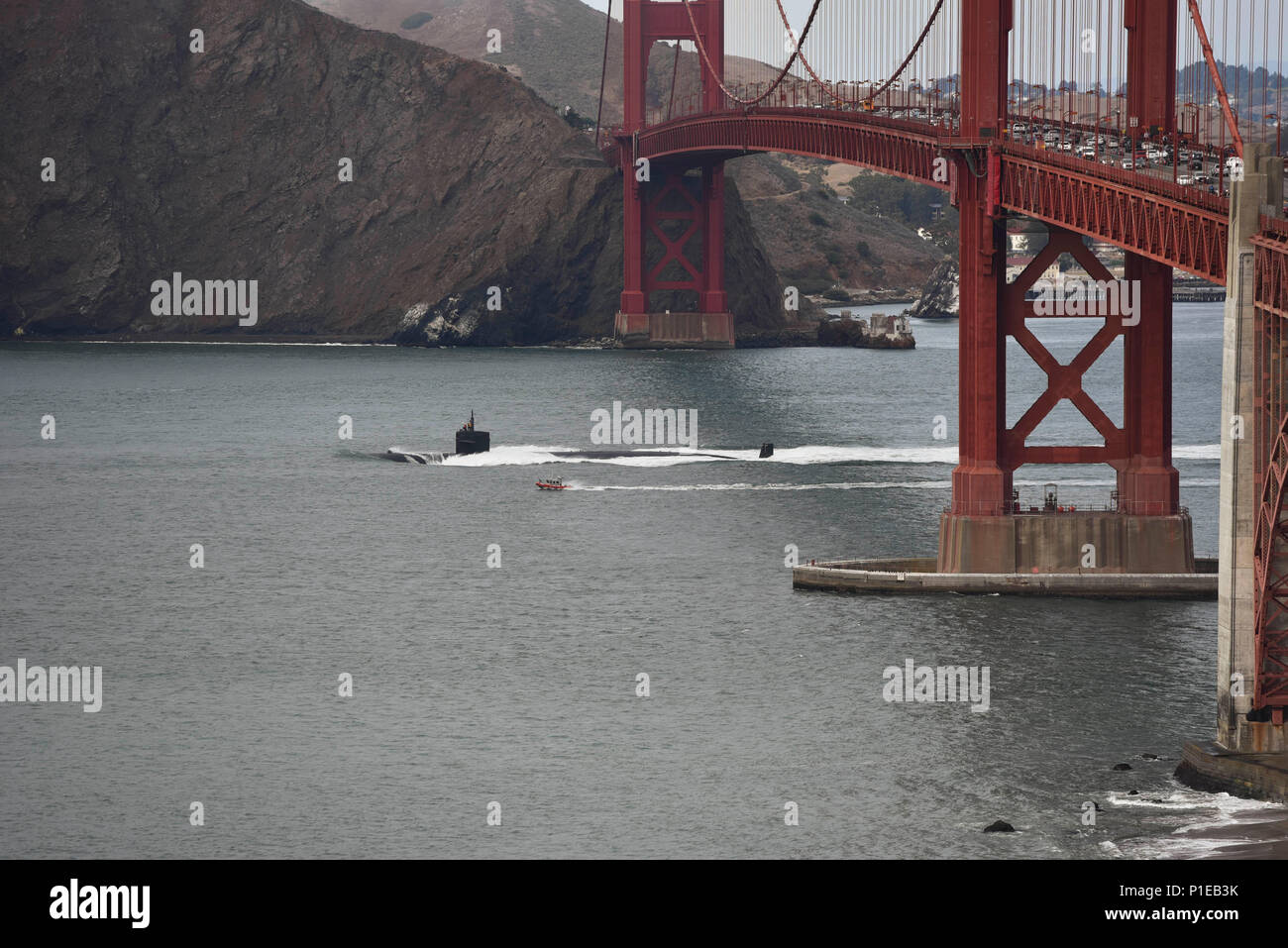 SAN FRANCISCO (Oct. 12, 2016) –The Los Angeles-class fast attack ...