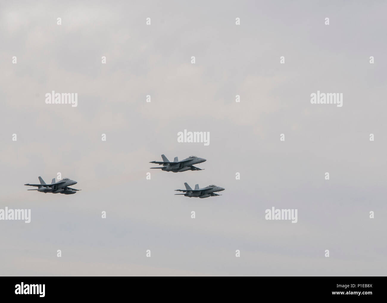 161011-N-AC117-137 EAST CHINA SEA (Oct. 10, 2016) F/A-18F Super Hornet ...