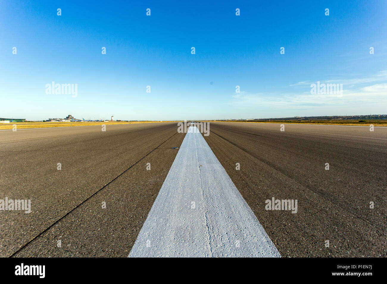 Boeing 787 dreamliner interior hi-res stock photography and images - Alamy