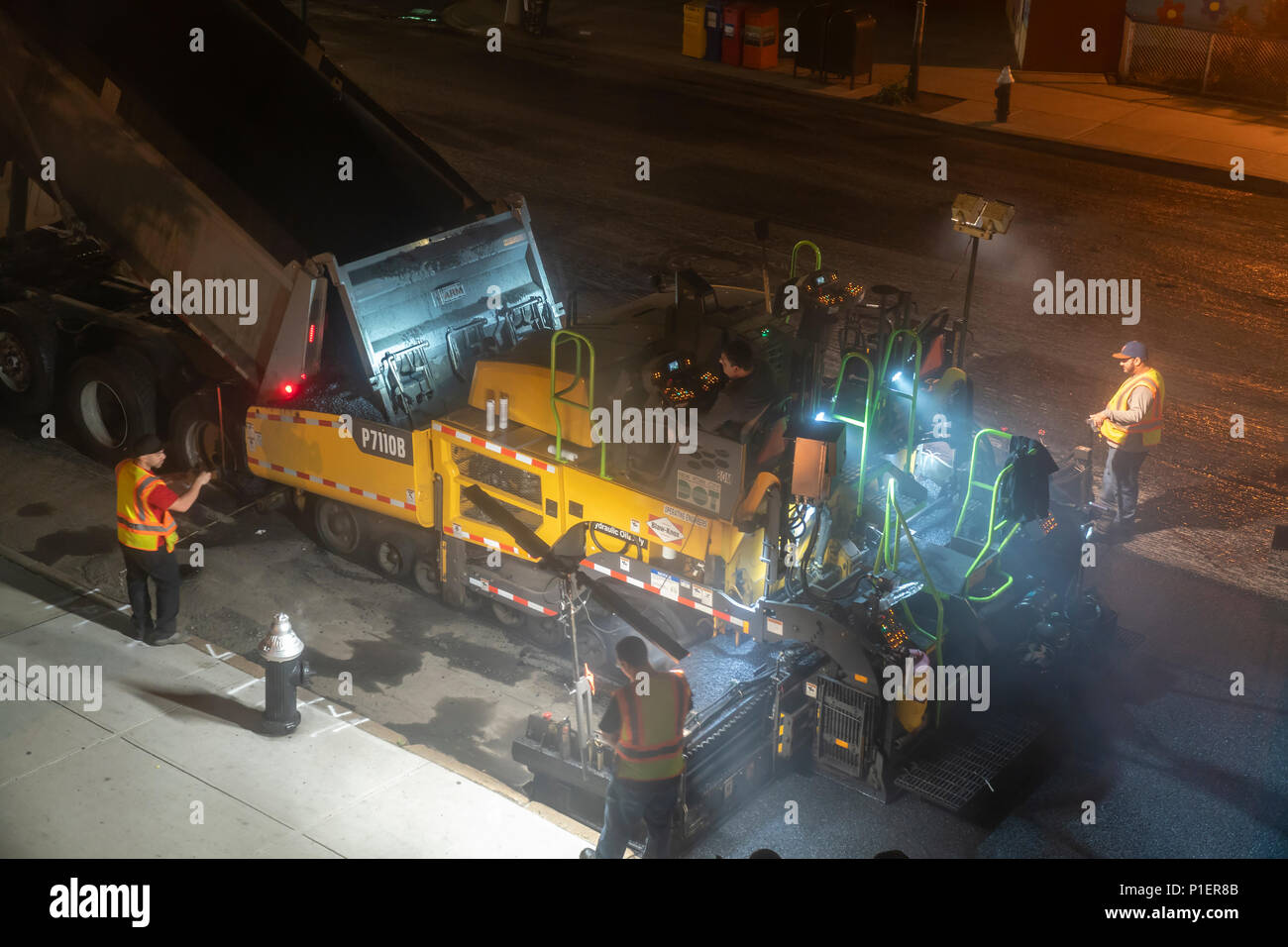 Nyc dept of transportation vehicles hi-res stock photography and images ...