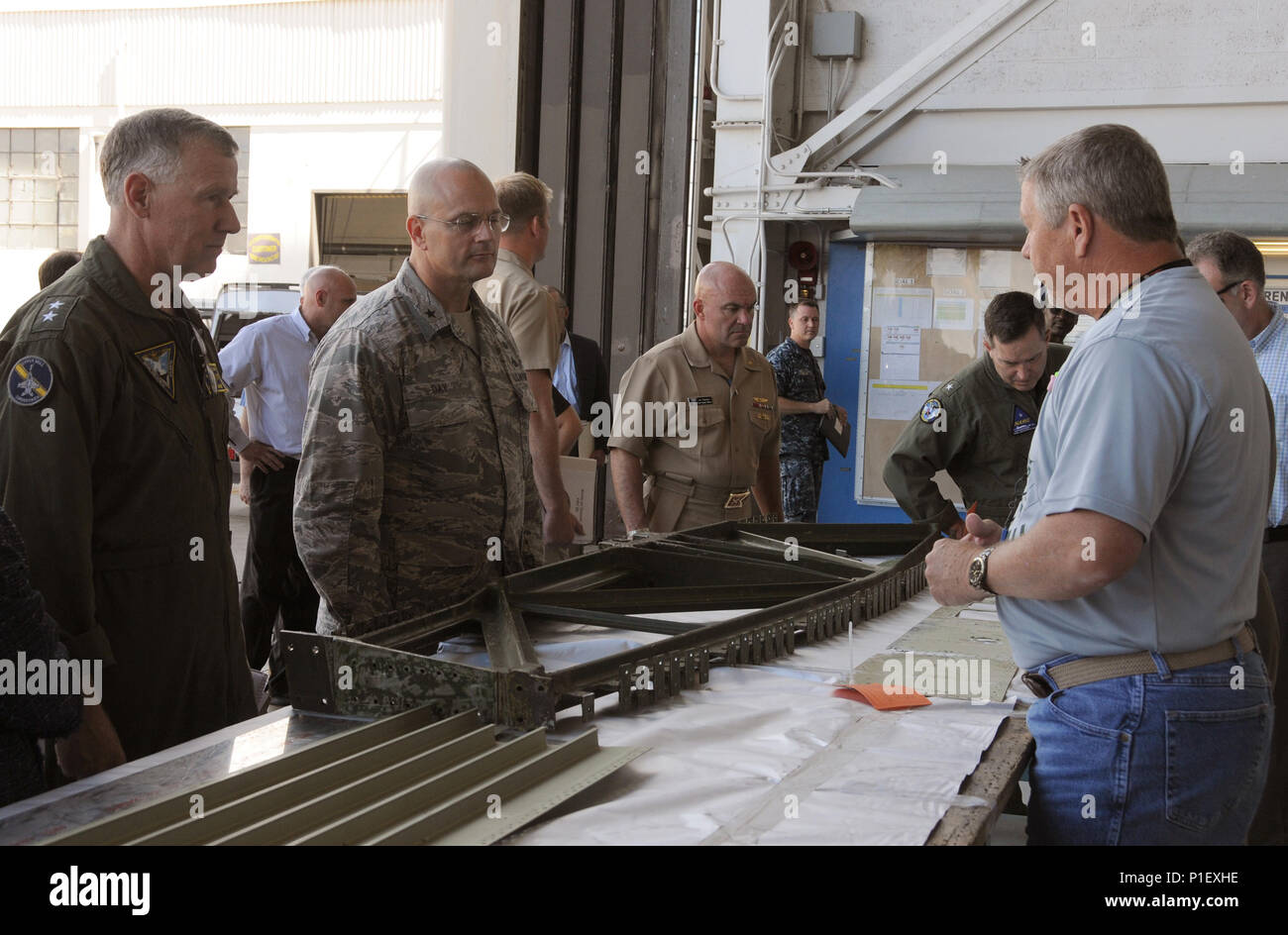 161019-N-BO364-004 JACKSONVILLE, Fla. (Oct. 19, 2016) Randy Parker ...