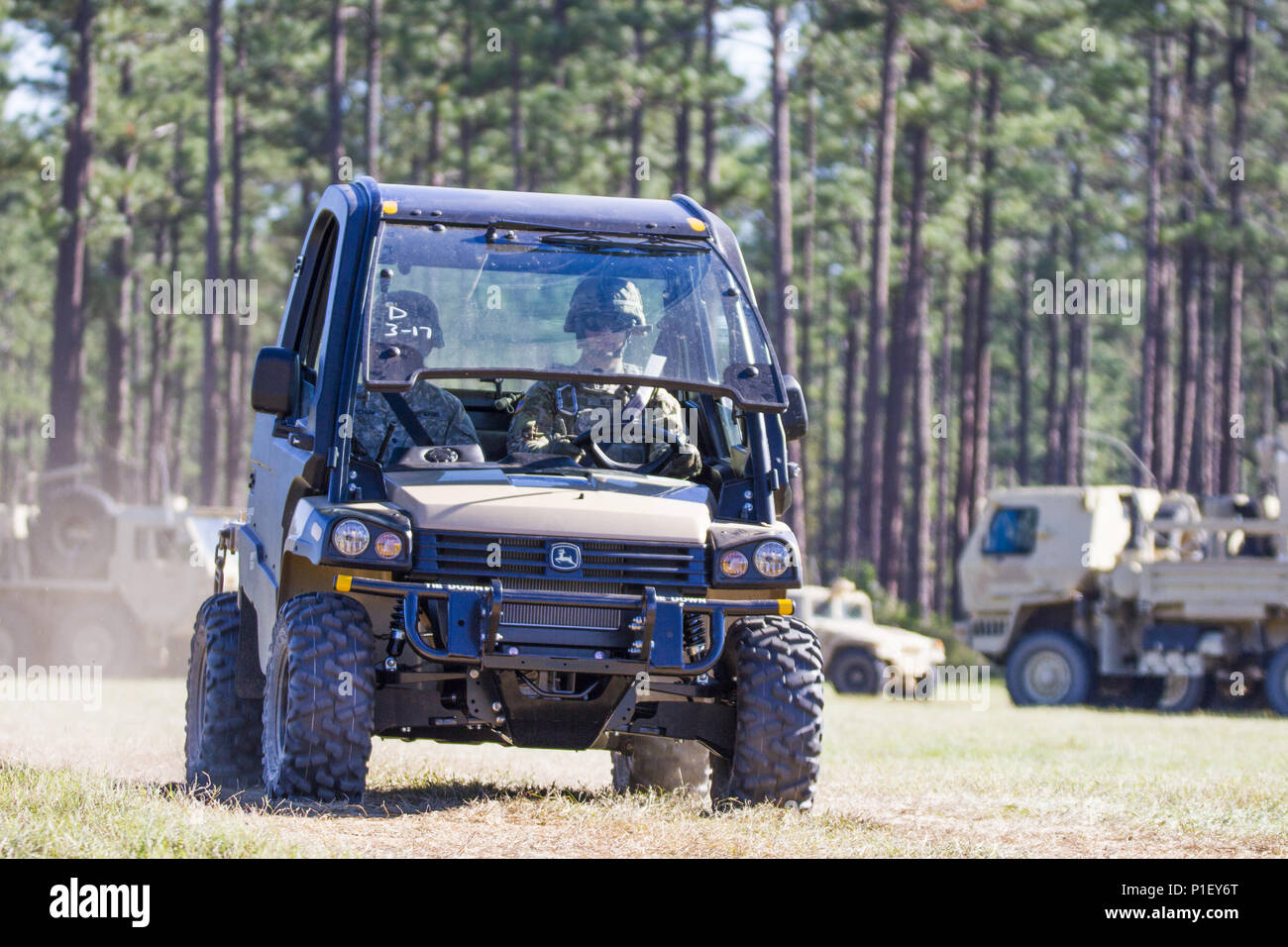 Non standard flight hi-res stock photography and images - Alamy