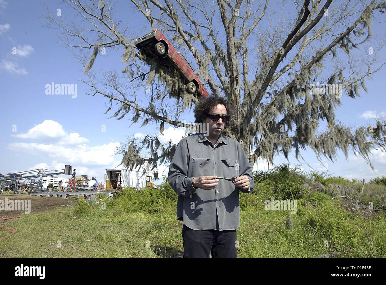 Original Film Title: BIG FISH. English Title: BIG FISH. Film Director ...