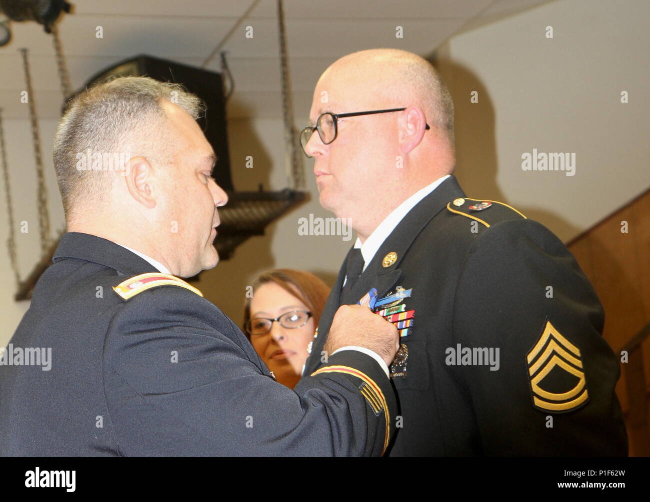 Sgt 1st class joshua farrell hi-res stock photography and images - Alamy