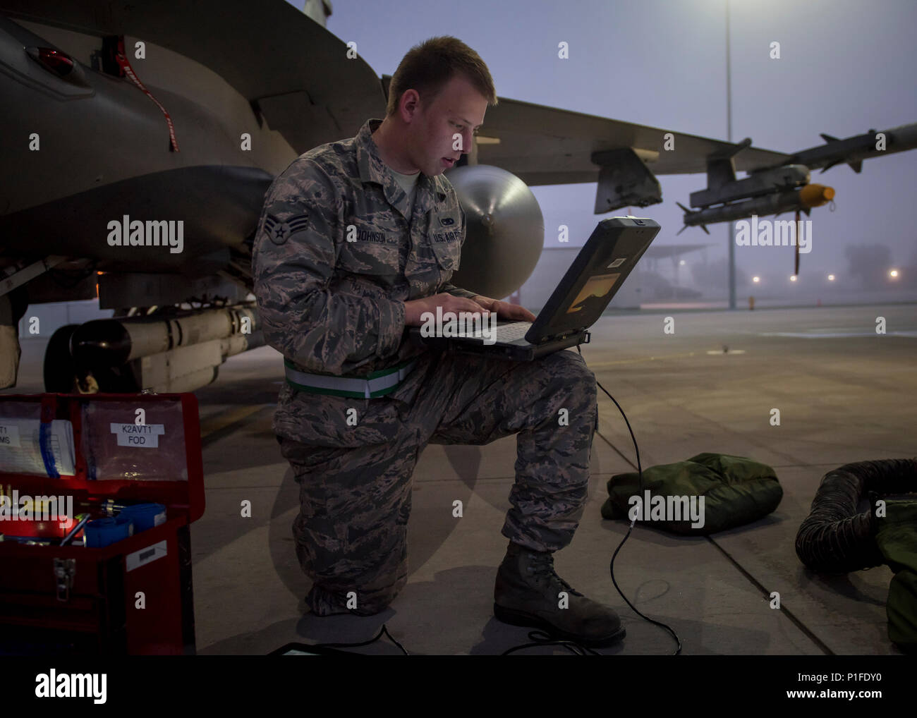 138 fighterwing hi-res stock photography and images - Alamy