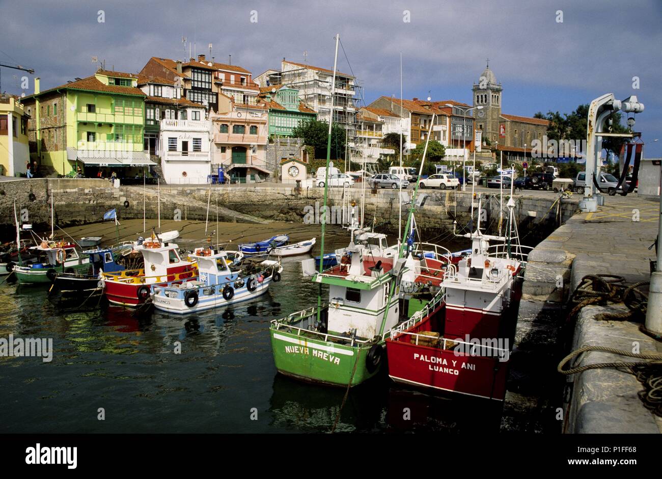 Pueblo luanco hi-res stock photography and images - Alamy