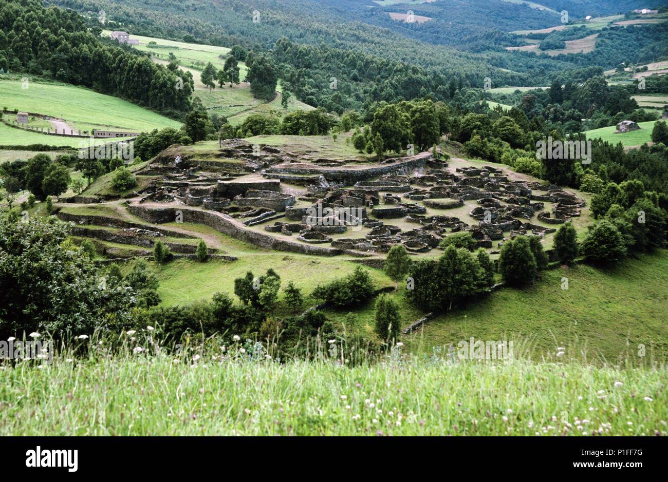 Arquitectura celta hi-res stock photography and images - Alamy