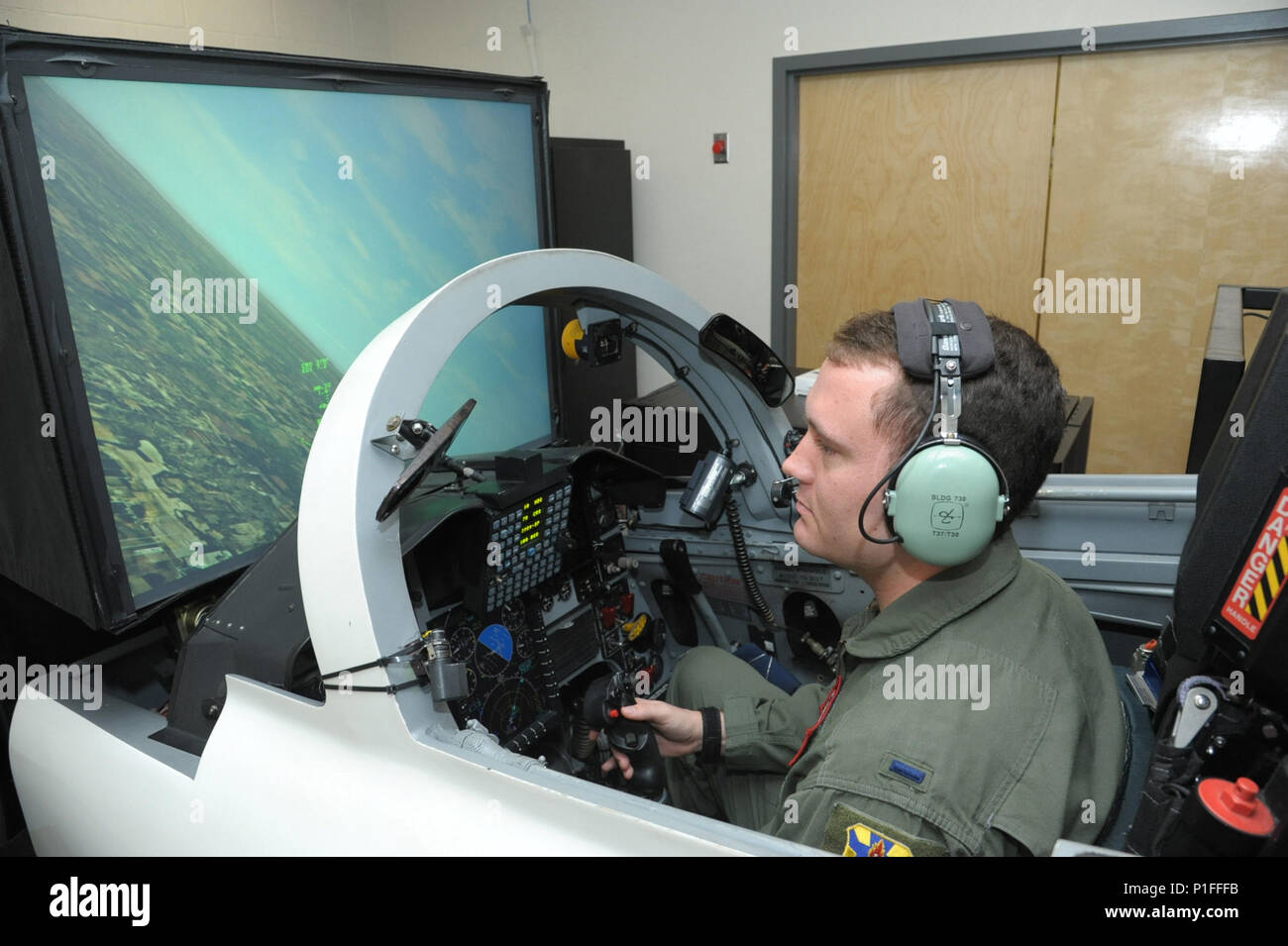 435th fighter training squadron train on t 38 simulators hi-res stock ...