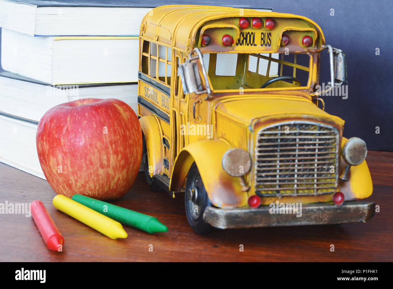Antique school bus hi-res stock photography and images - Alamy