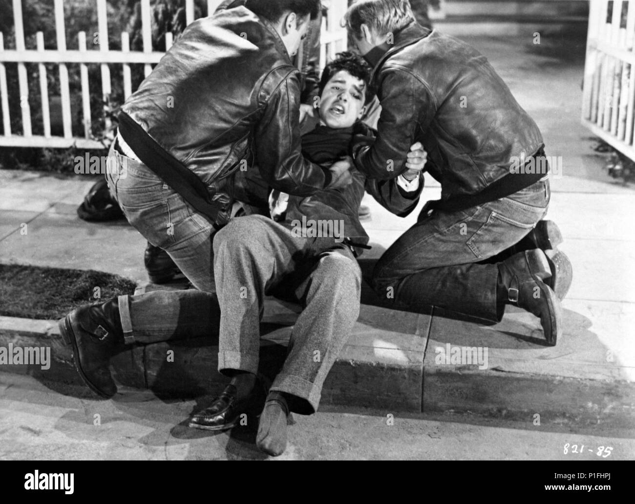 Original Film Title: REBEL WITHOUT A CAUSE. English Title: REBEL ...