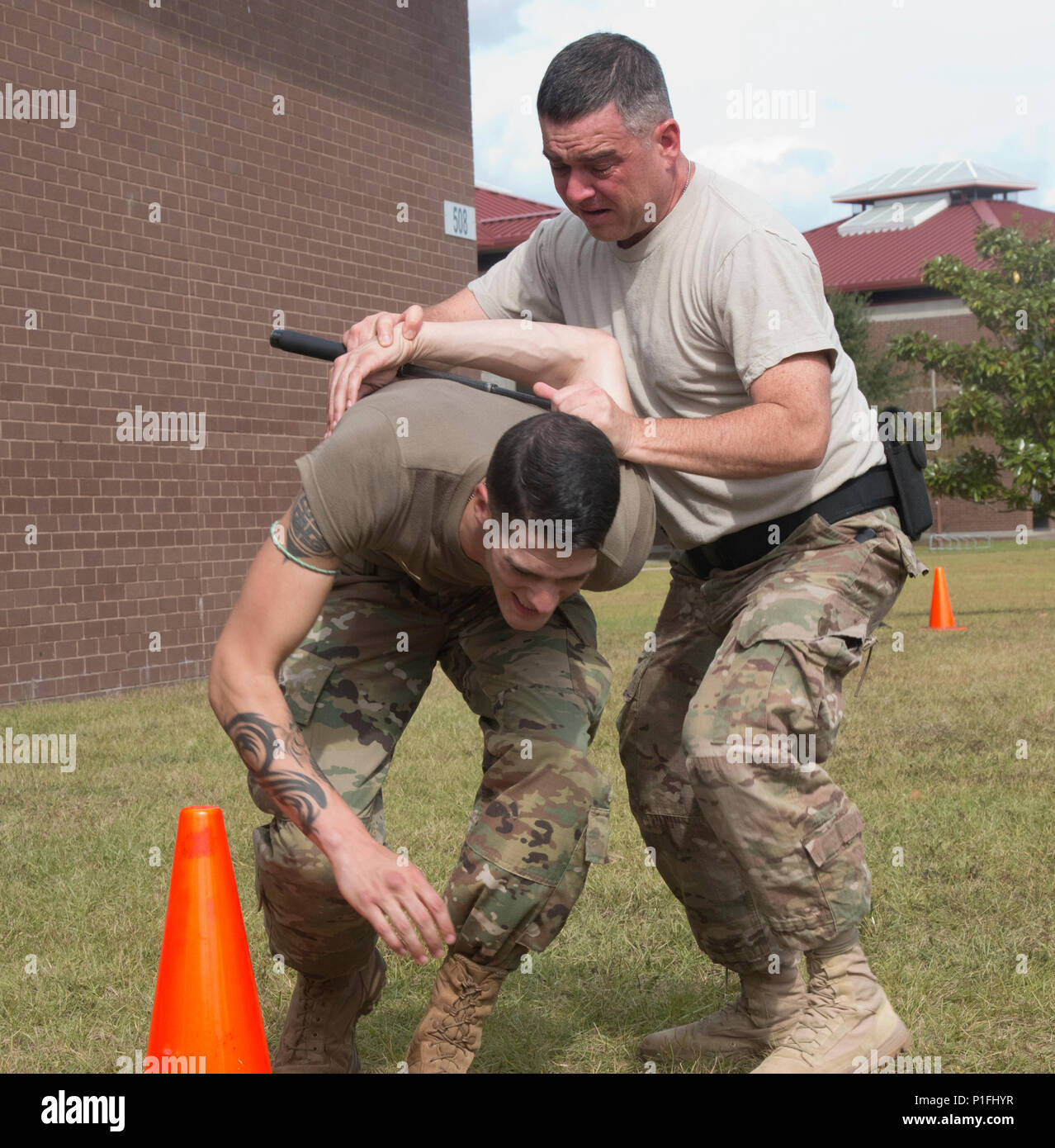 549th military police company hi-res stock photography and images - Alamy