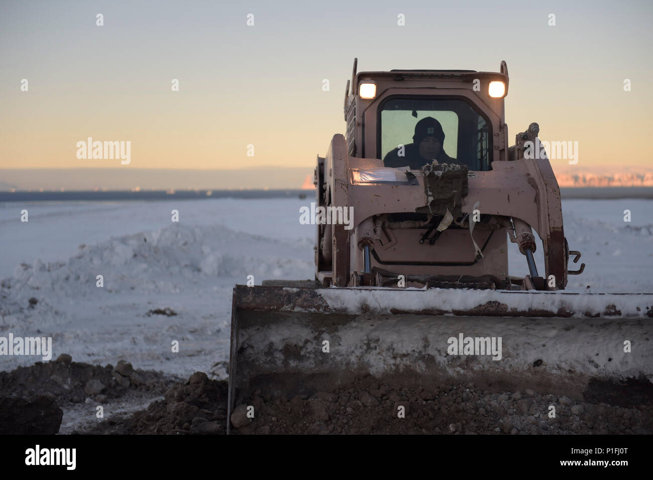 U.S. Air Force Tech. Sgt. James Maxwell, electrical power production ...