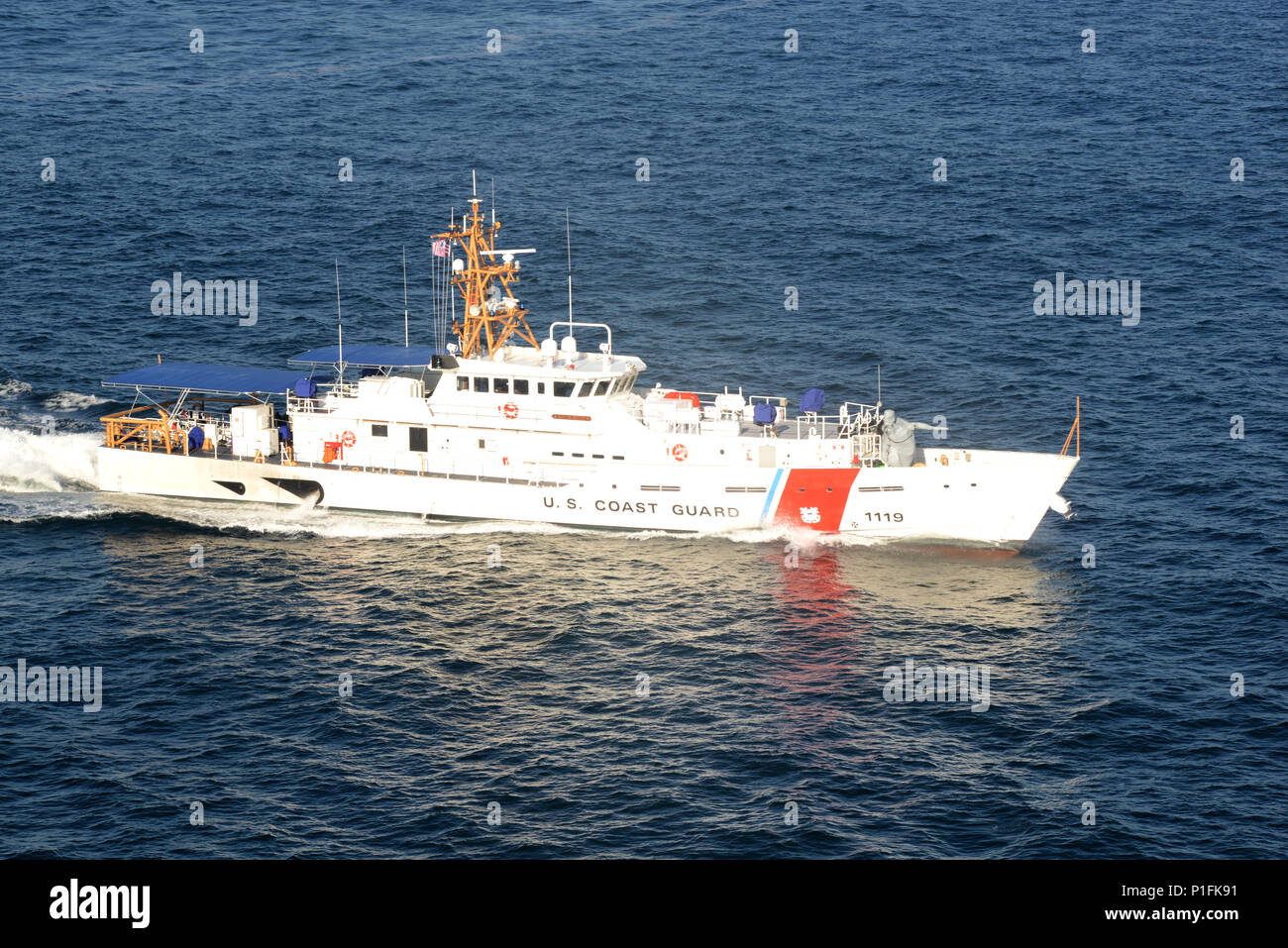 The Coast Guard Cutter Rollin Fritch underway in the Atlantic Ocean ...