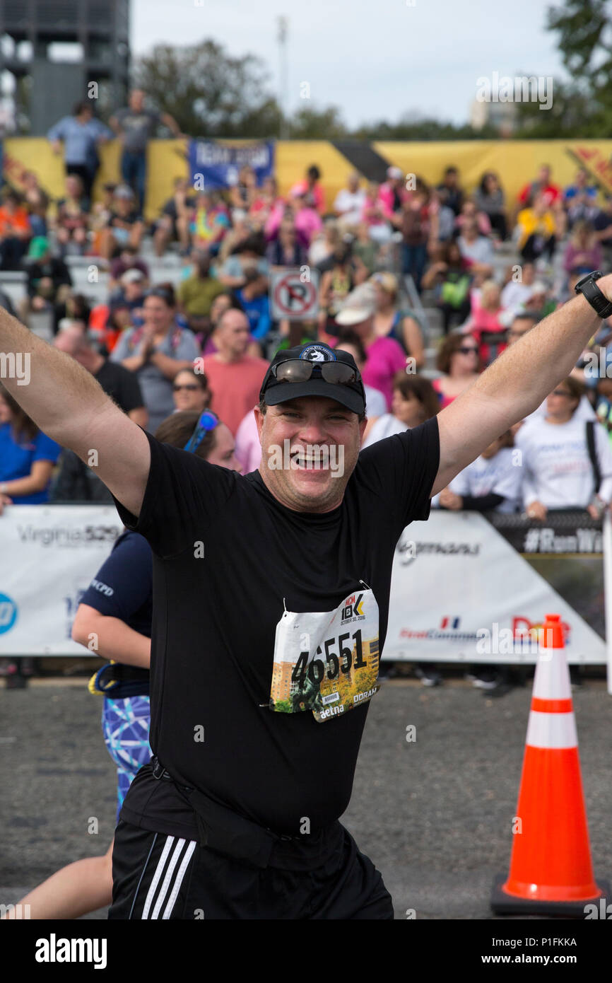 S 32 6 30 hi-res stock photography and images - Alamy