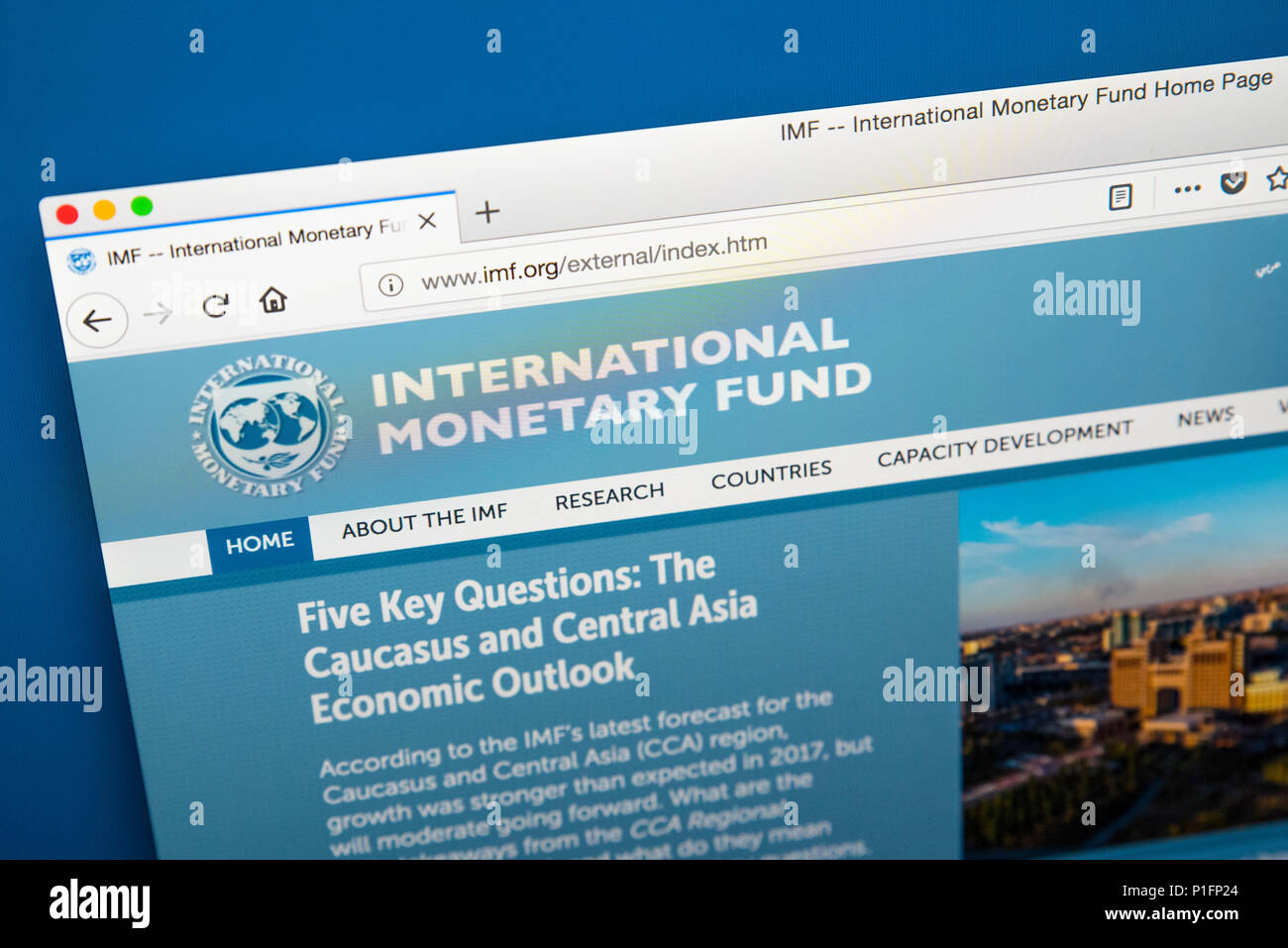 International monetary fund logo hi-res stock photography and images ...