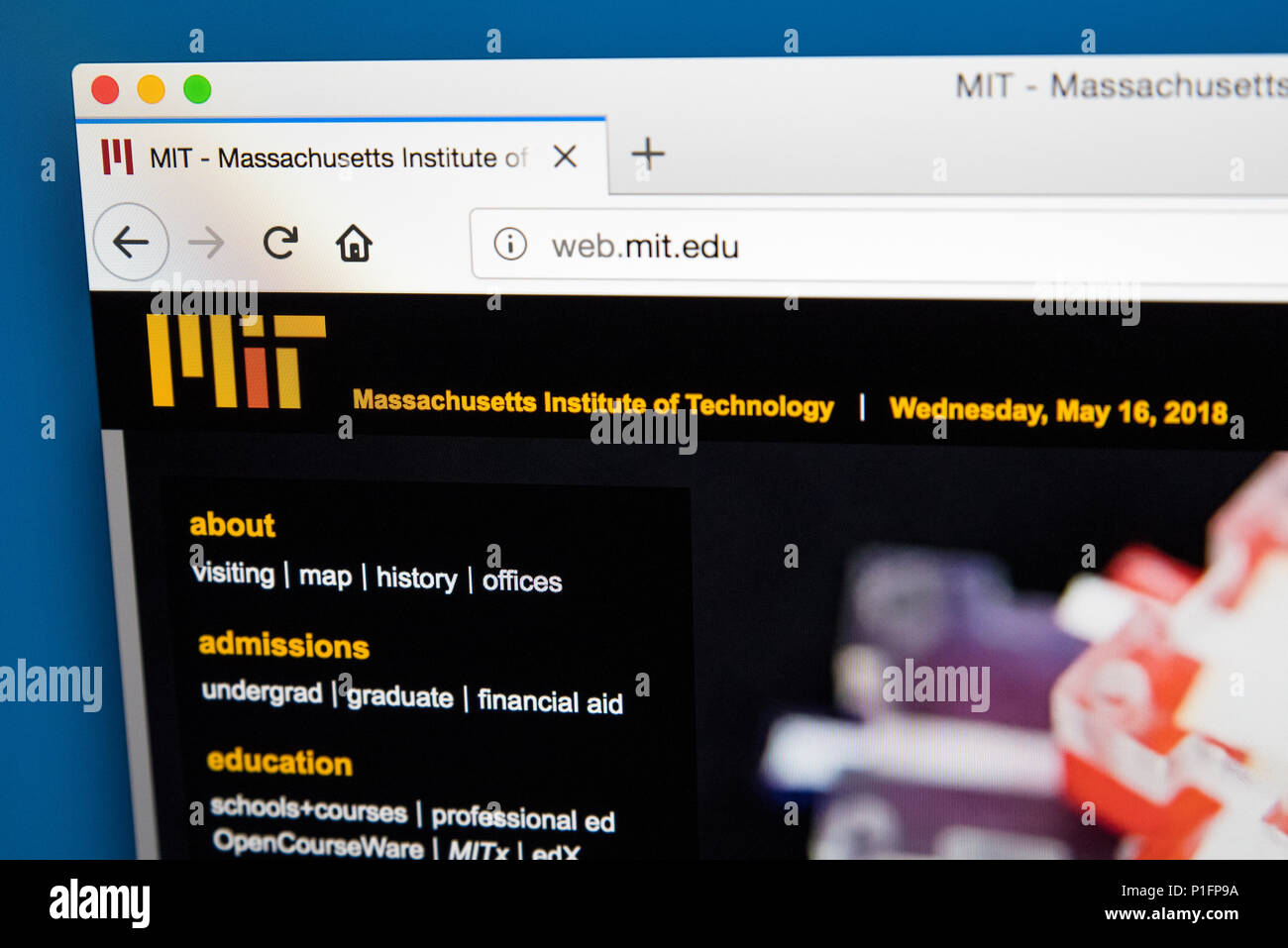 Mit technology logo hi-res stock photography and images - Alamy