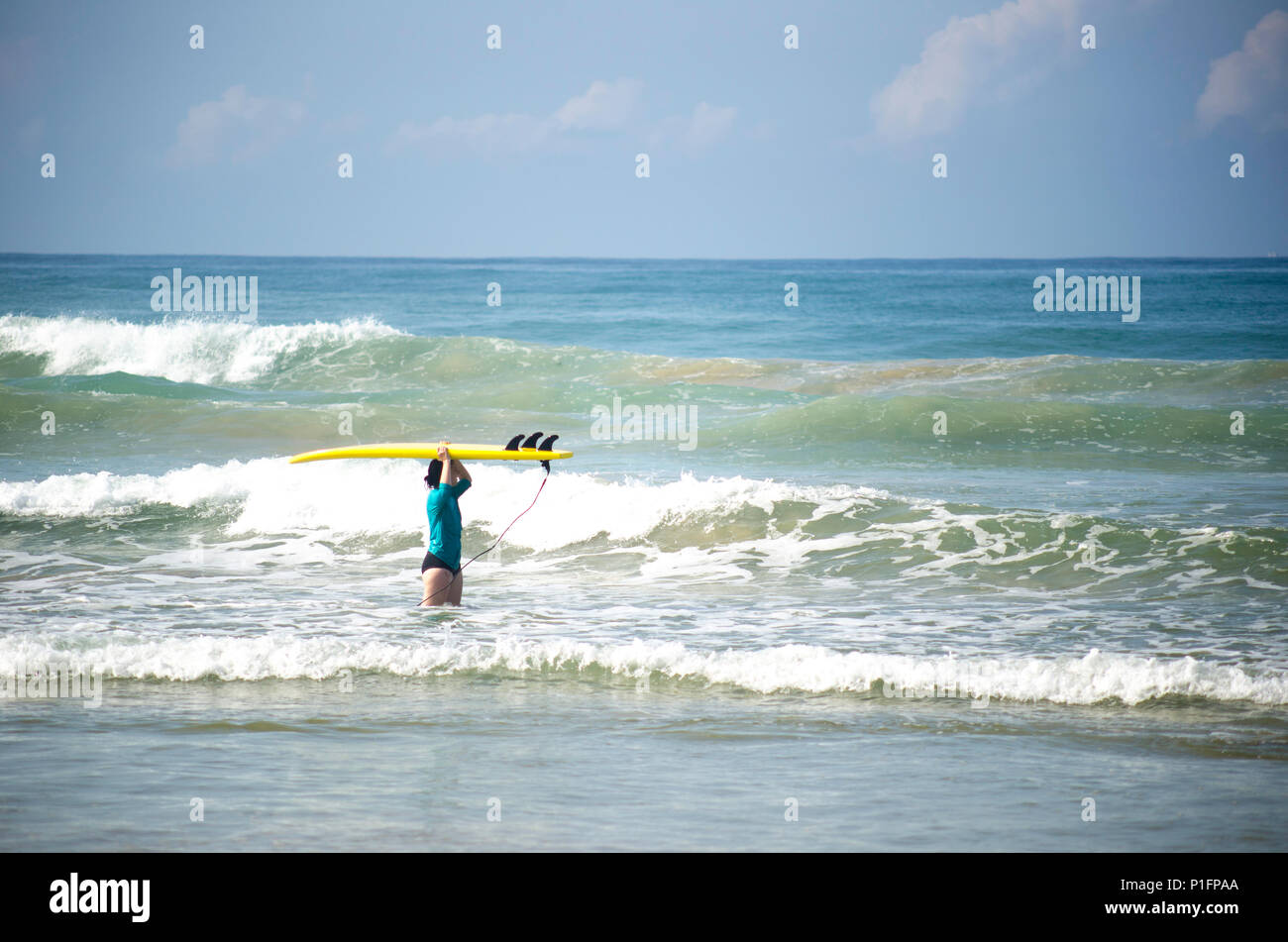 Surfing hikkaduwa hi-res stock photography and images - Alamy