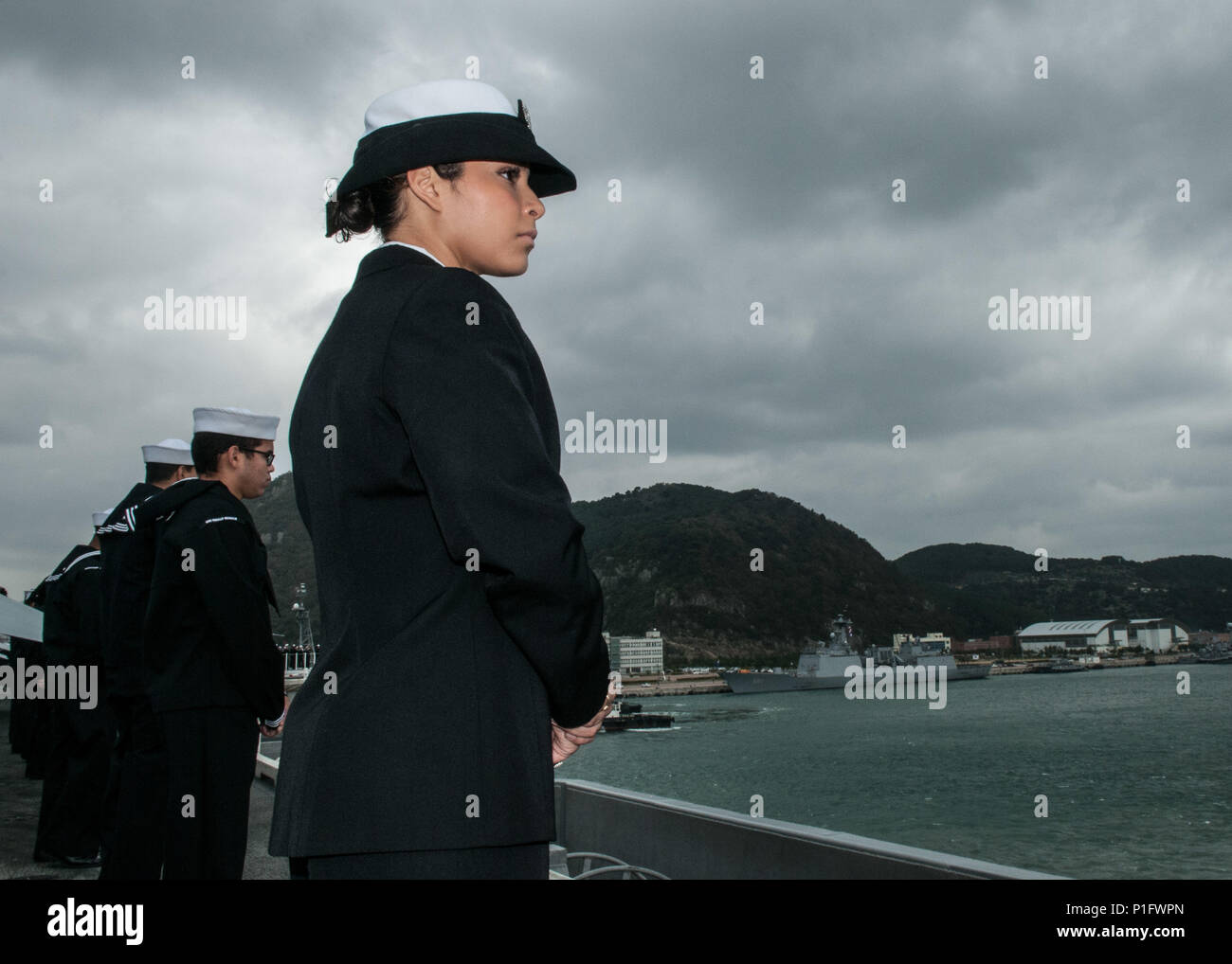 161021-N-WA993-380 BUSAN, Republic of Korea (Oct. 21, 2016) Seaman ...