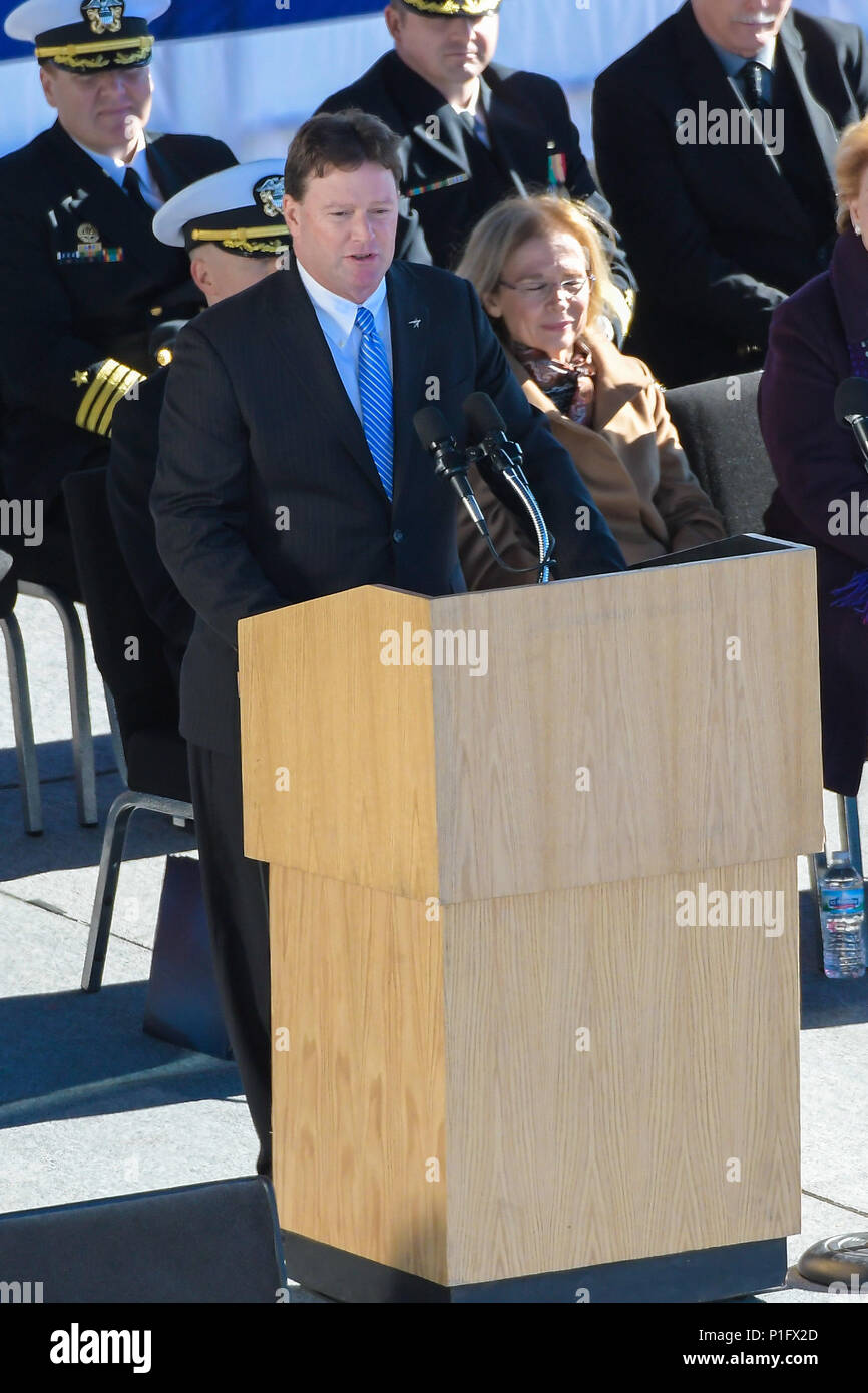 The Navy's newest Freedom-variant littoral combat ship, USS Detroit ...