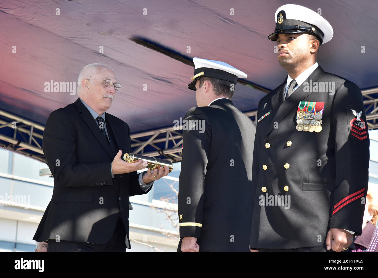 The Navy's newest Freedom-variant littoral combat ship, USS Detroit ...