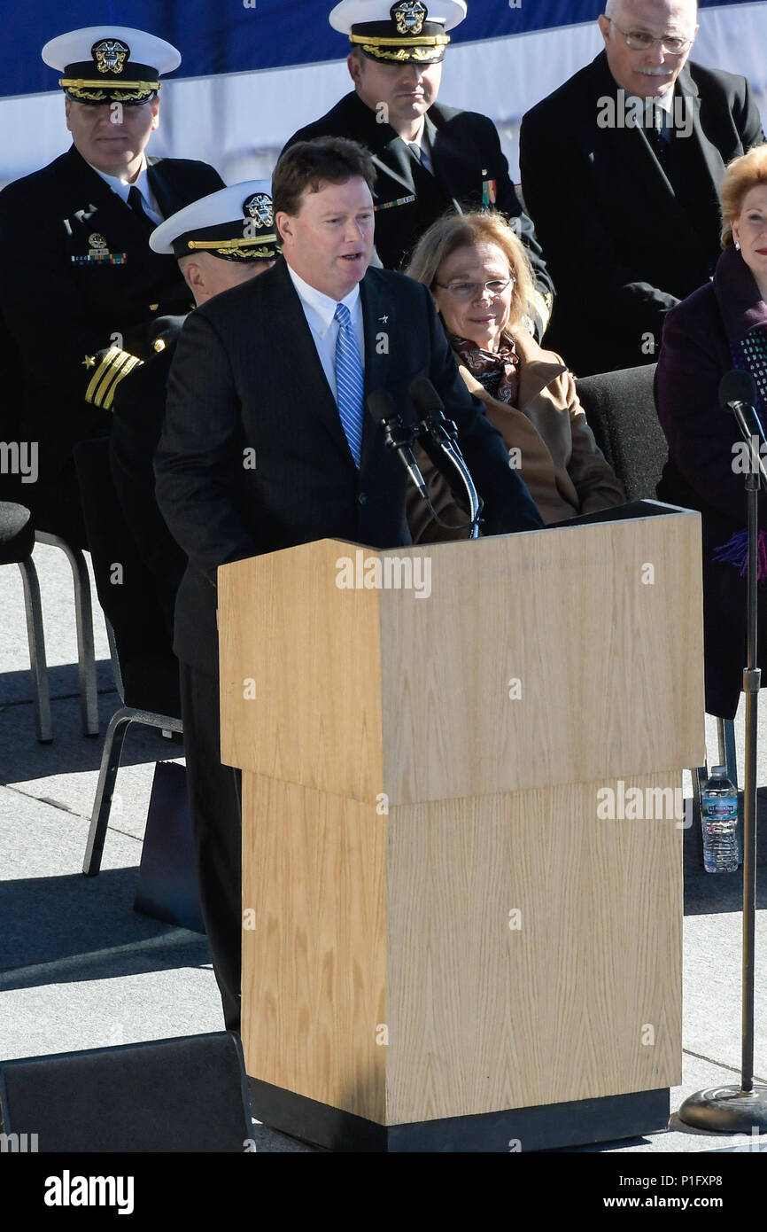 The Navy's newest Freedom-variant littoral combat ship, USS Detroit ...