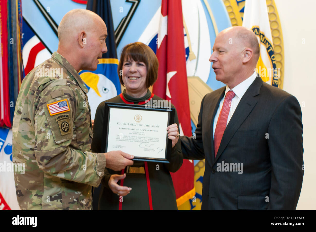 LTG Charles D. Luckey, left, Commanding General, U.S. Army Reserve ...