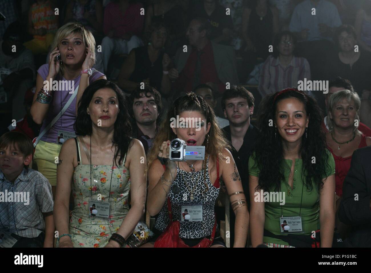 Original Film Title: A GOLPES. English Title: A GOLPES. Film Director ...